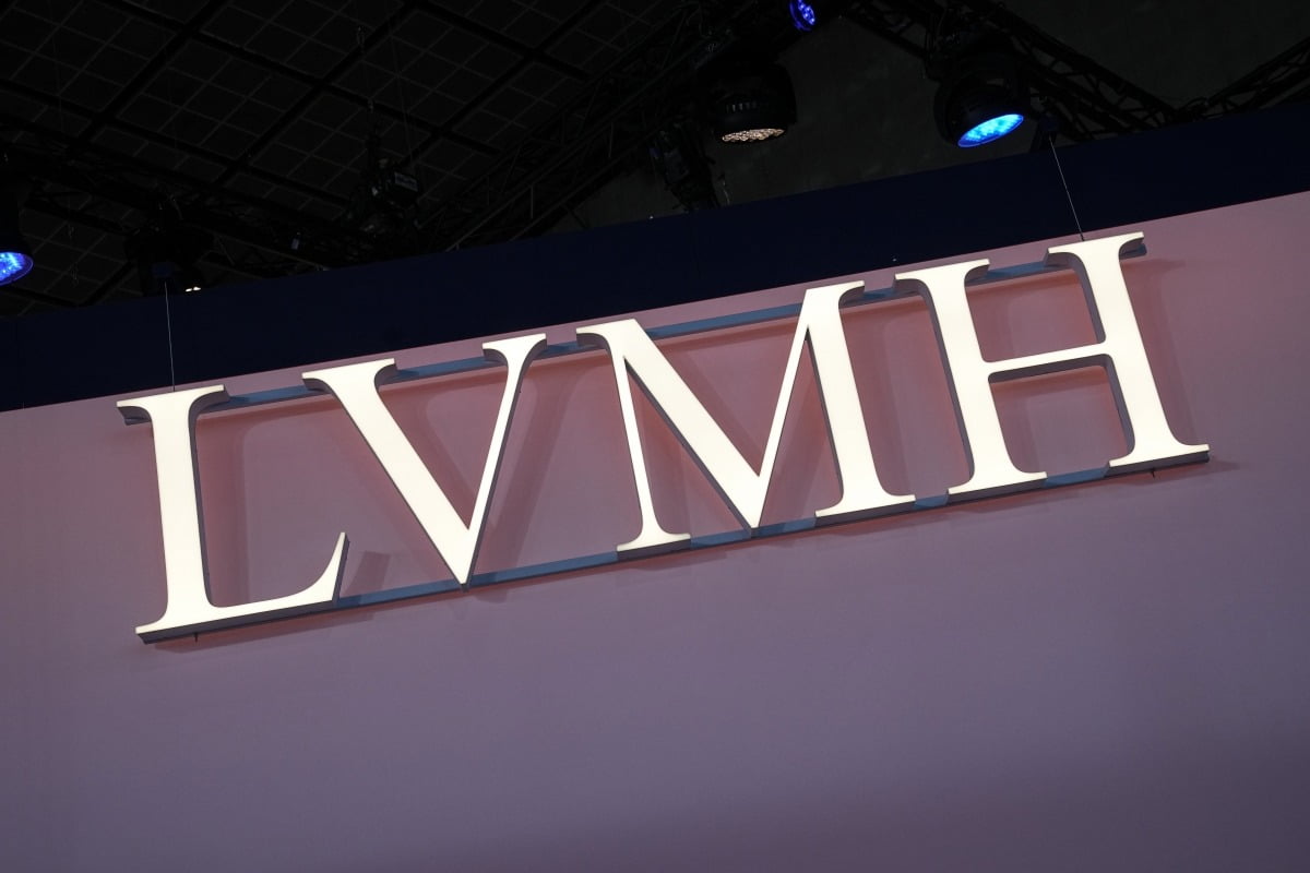 명품 1인자 LVMH 1분기 실적 부진…관세 공포까지 덮친다 │ 매거진한경